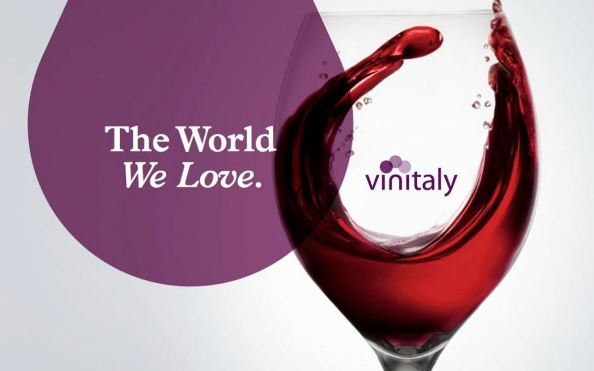 I vini cinesi per la prima volta a Vinitaly 2016 | Vino&Stile